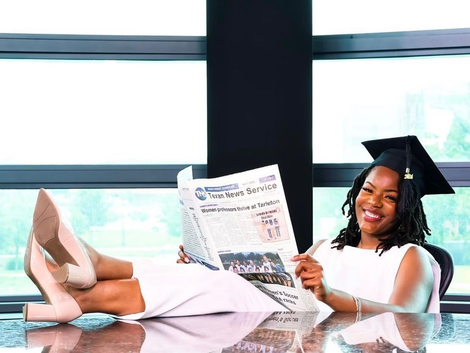 Michaela Dennis signing off